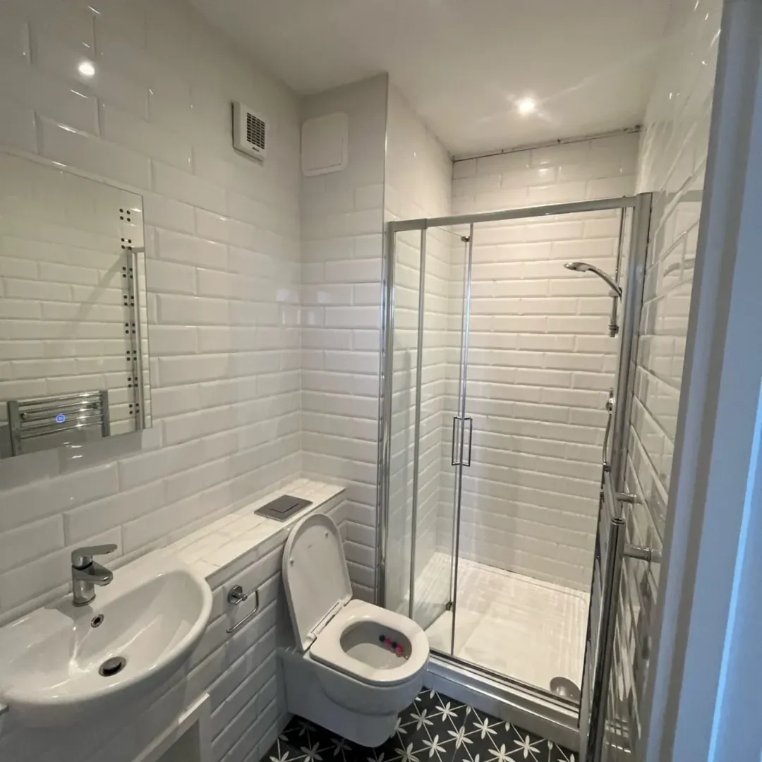 Female Shared Room to Rent in Dublin 2 – Grand Canal Apartment - Buy ...